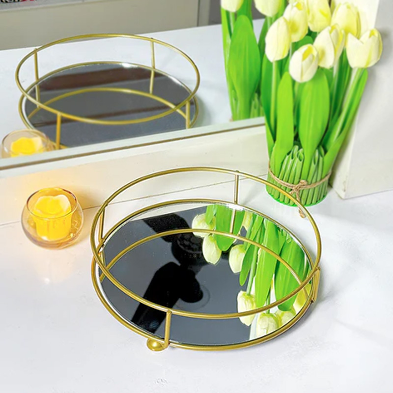 Classy Golden Vanity Display With Mirror | Idealancy